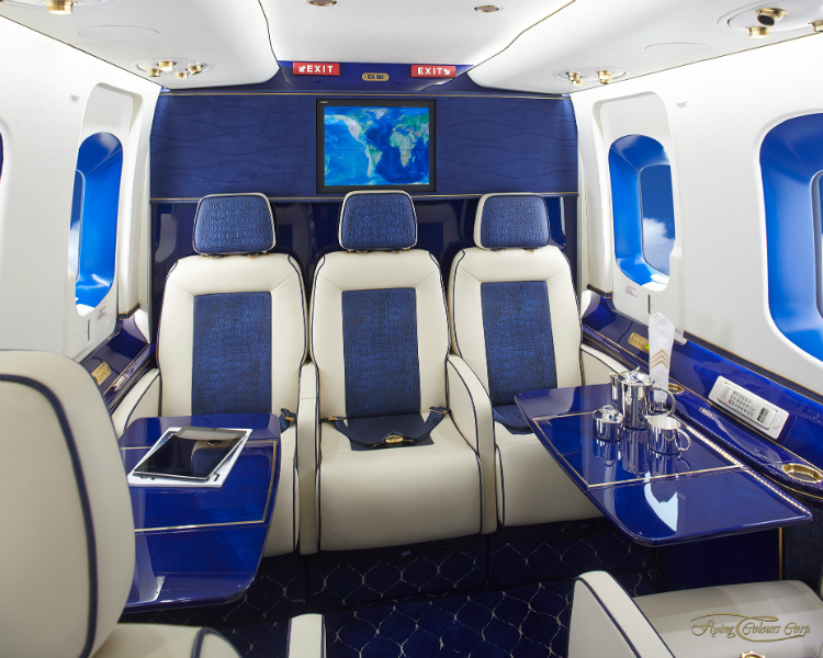 Sikorsky S-92 helicopter gets electric blue makeover | Helicopter Investor