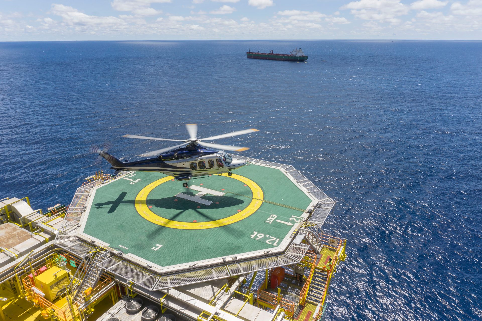 HI Uplift: Cirium predicts slow and steady growth to 2034 | Helicopter ...